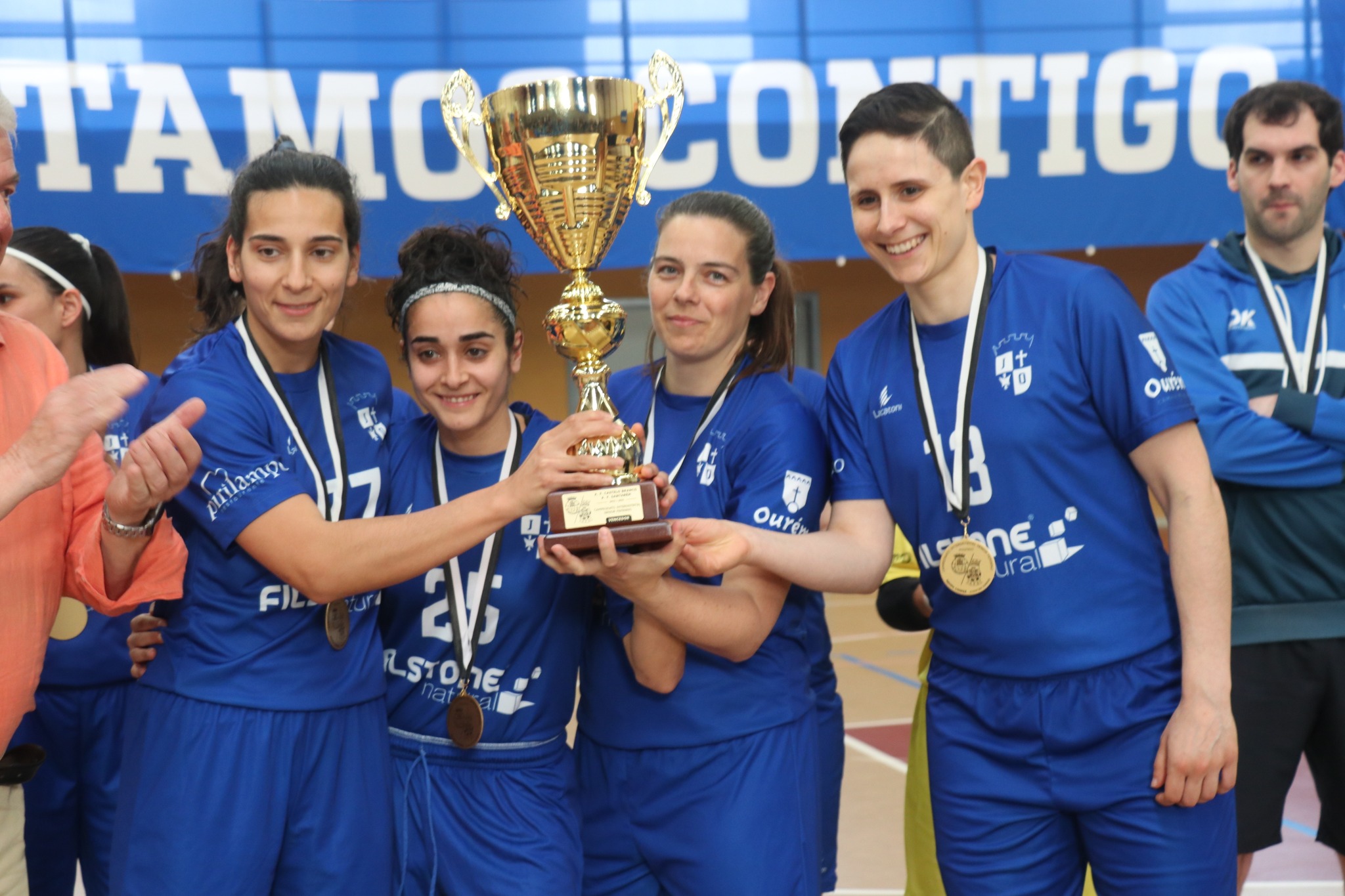 Juventude Ouriense ergueu troféu de Campeão Interdistrital de Futsal ...